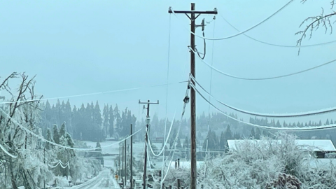 Pacific Power crews respond to weather-related outages across southern ...